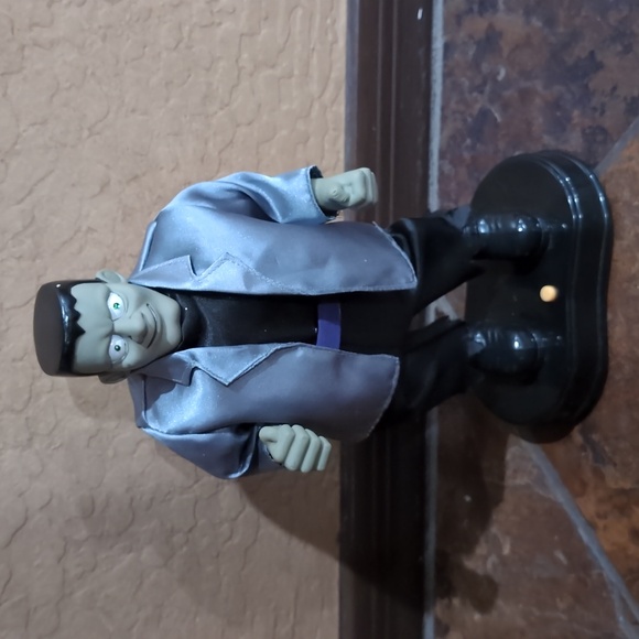 Gemmy | Holiday | Gemmy Halloween 2 Frankenstein Animated Singing Hip ...